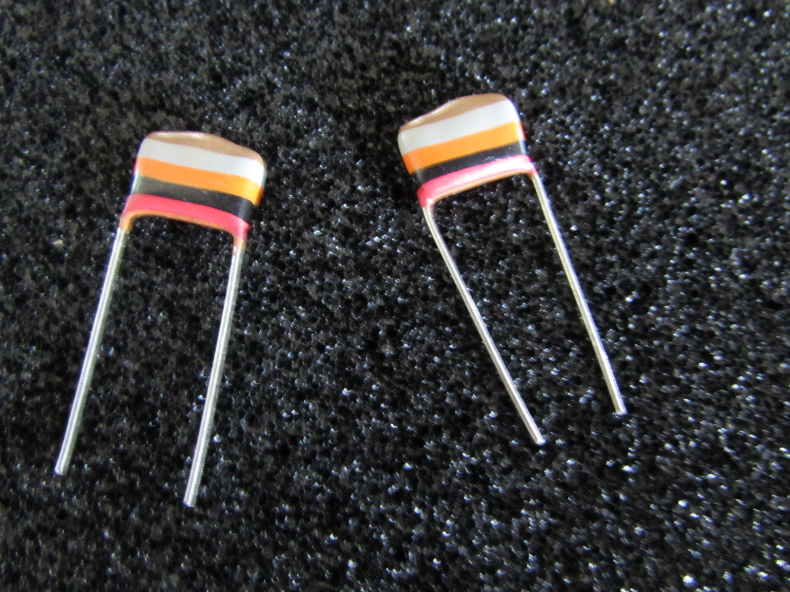 .018uF 18nF 18000pF 20% 250V Mullard Tropical Fish Capacitors RADIAL ...