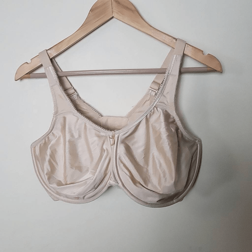 Wacoal Women's Plus Size Full Figure Basic Beauty Underwire Bra 44DDD/F ...