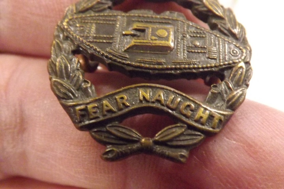 MILITARY BADGE RTR ROYAL TANK REGIMENT 3.5CM X 2.75CM (801) | eBay UK