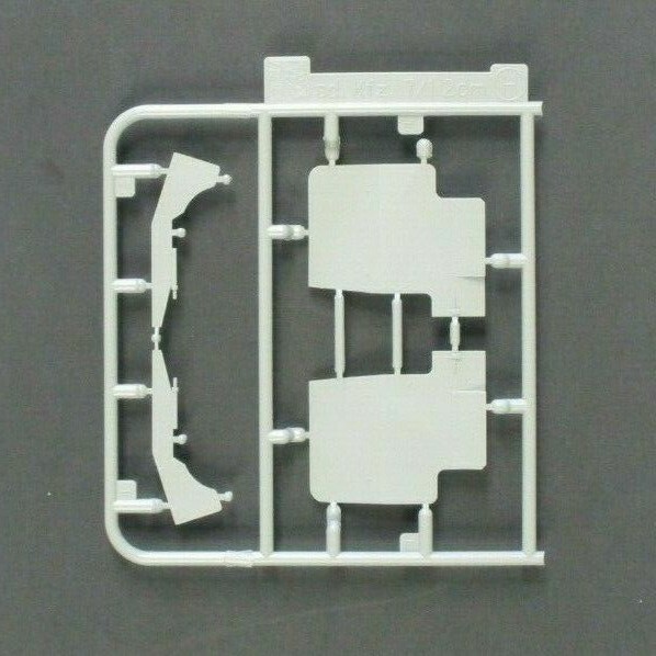 Dragon 1/35 Scale Sd.Kfz.7/1 2cm Flakvierling 38 Parts Tree H1 from Kit ...