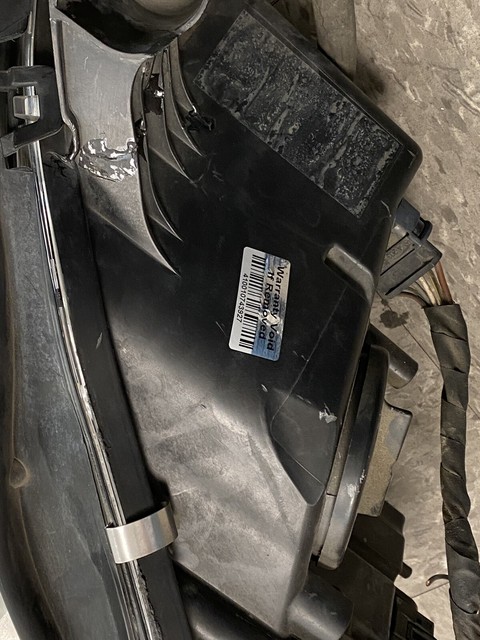 Driver Bi-xenon HID Headlamp Complete Niq 2198202961fits 06 MERCEDES ...