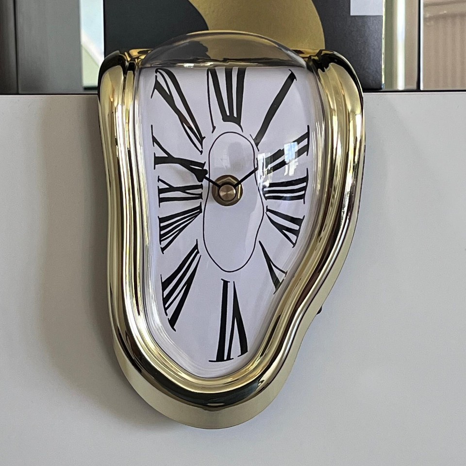Salvador Dali Desk /Shelf Melting Clock - Silent & Fully Functional ...