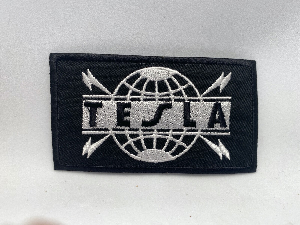 Tesla Band Logo Elon Musk Tesla On Mars By 2033 Shirt, Hoodie,