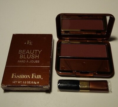 Fashion Fair BEAUTY BLUSH Pressed Powder Blush EARTH RED #3017 *NEW IN ...