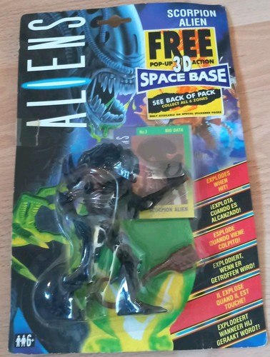 Aliens SCORPION Alien Bio Data Card No.3 Kenner 1992 With 3D Space Base ...