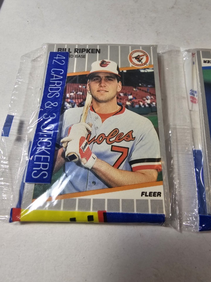 1989 Fleer Rack Pack with Bill Ripken Error Card on Top - Black Box | eBay