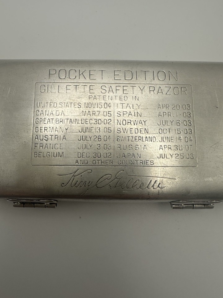 King Gillette Silver Plated Metal Safety Razor Box Pocket Edition Case ...