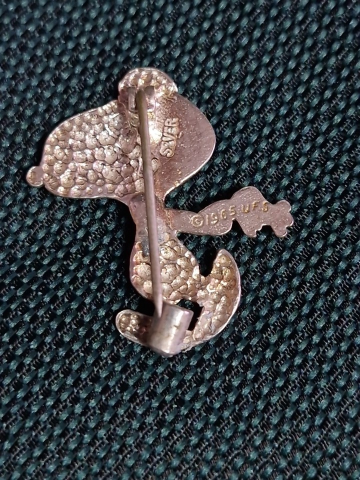 Rare Vintage Peanuts/Snoopy Silver Flying Ace/red Baron Pin Badge | eBay UK