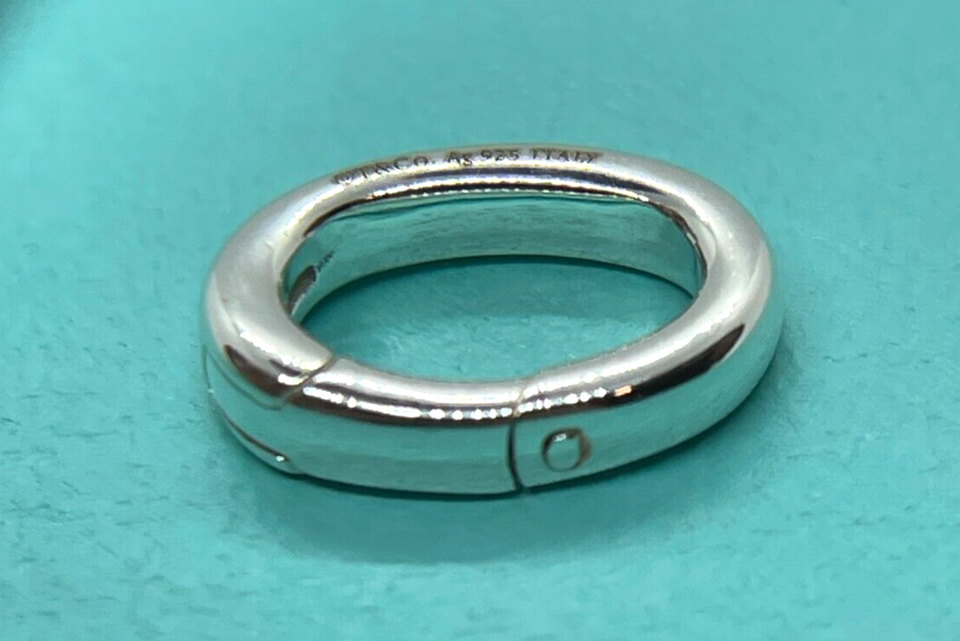 Tiffany & Co Silver Oval Clasping Link Spring Jump Ring Charm or ...