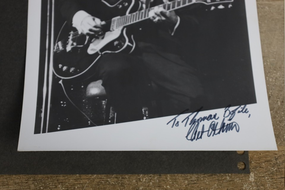 Chet Atkins Signed RCA letter from 1971 & Signed Photo | eBay