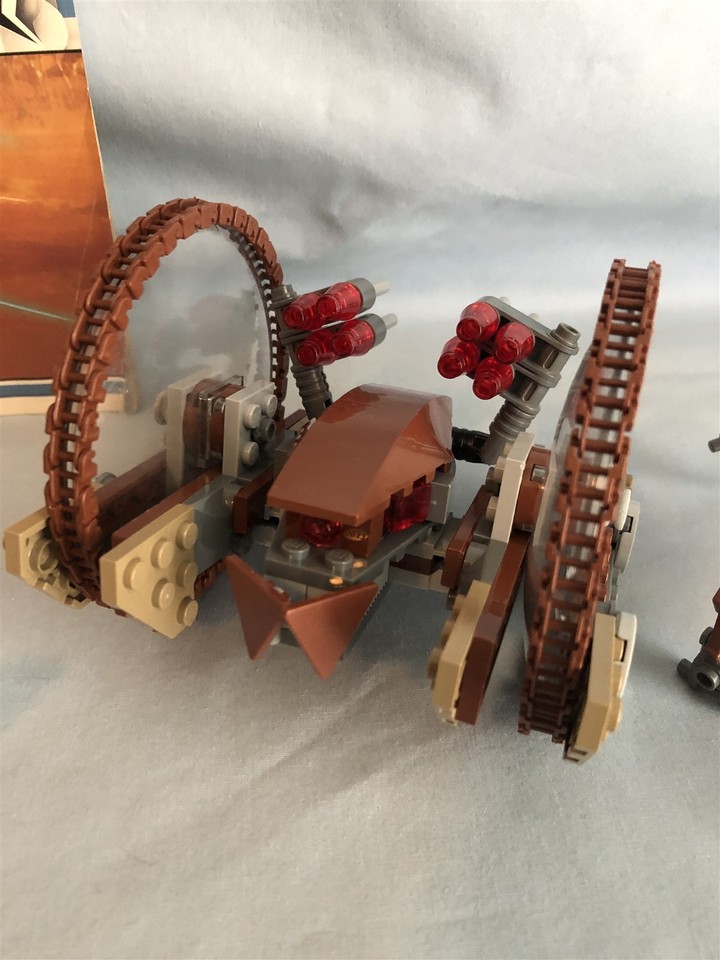 LEGO set 7670 Hailfire Droid & Spider Droid STAR WARS 100% complete w ...