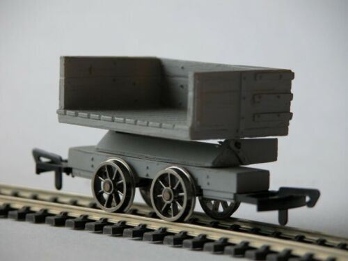 Hendre Quarry Inside bearing Side Tipping Waggon Smallbrook model kit ...
