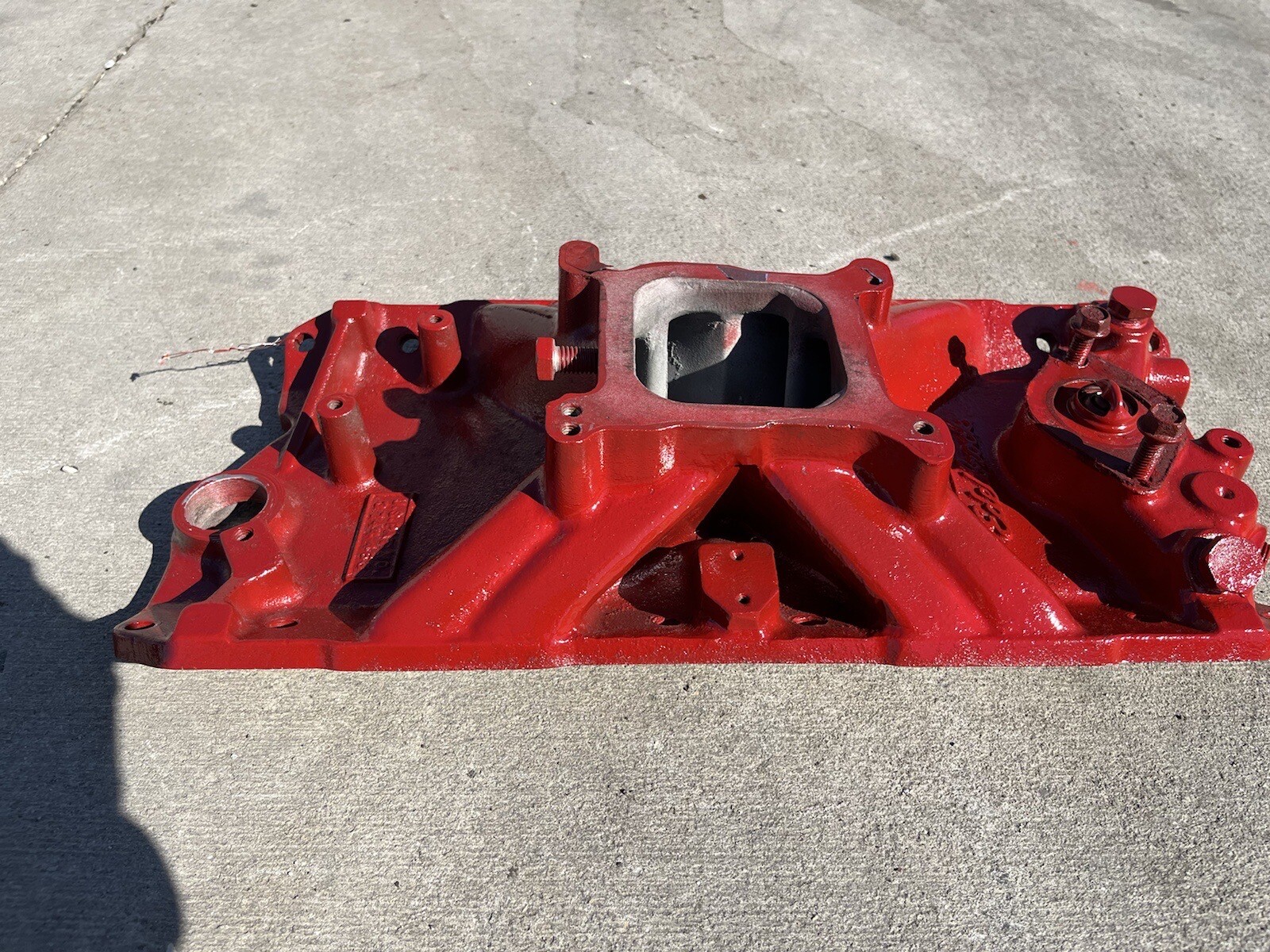 Edelbrock+2725+4bbl+Torker+Aluminum+Intake+Manifold+SBC+350+Chevy+28554 ...