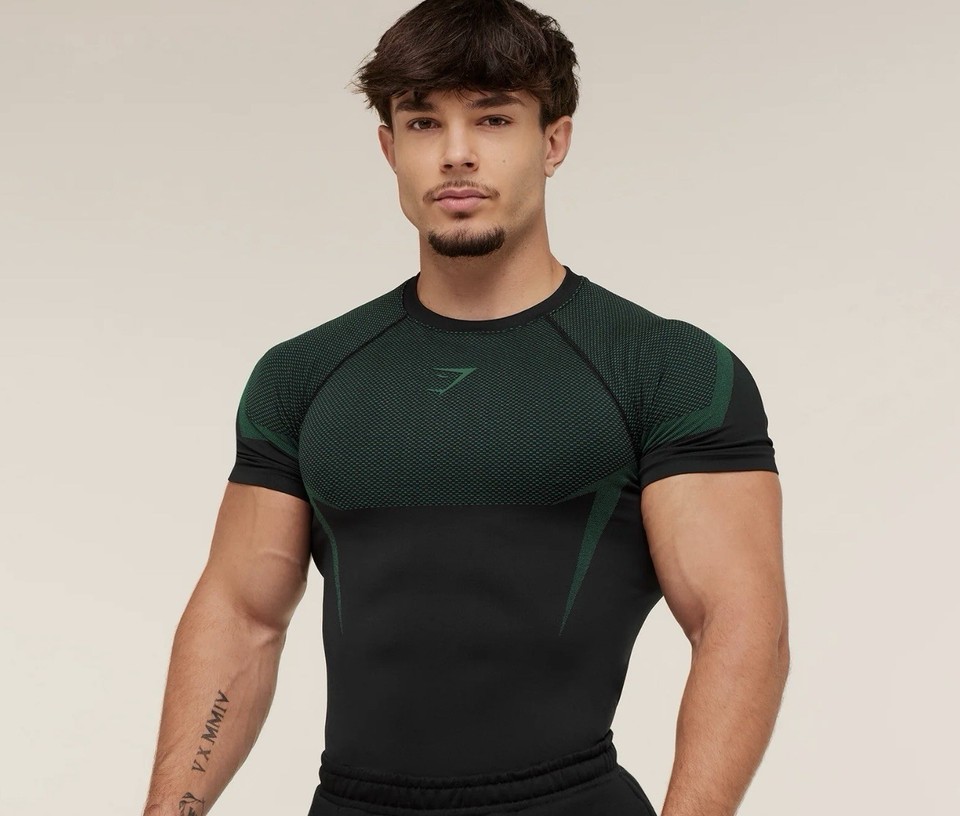 Gymshark Onyx 5.0 Seamless Short Sleeve T-Shirt Black/Lift Green Small ...