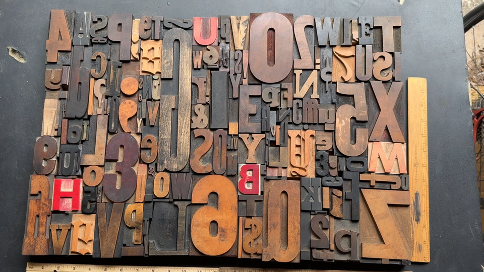 Giant Antique Letterpress Printer WOOD TYPE Mix 168 Pieces Full ...