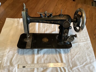 Sewing Machines - Howe Sewing Machine