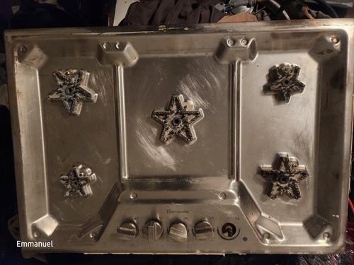 Thermador SGS305TS 31" Stainless 5 Burner Natural Gas Cooktop NOB ...