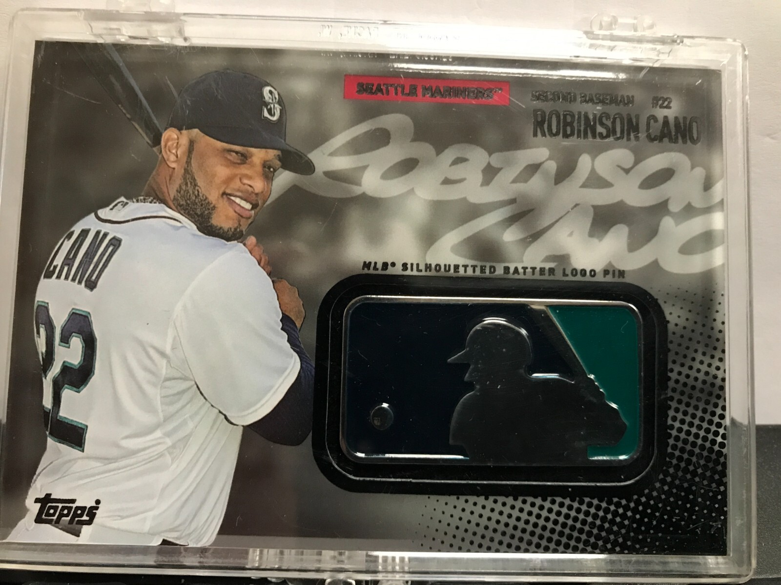 2015 Topps Commemorative MLB Batter Logo Pin Mariners Robinson Cano ...