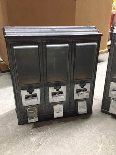 Stand + Northwestern Triple Play Shot Vending Machine Gumball Candy Toy ...