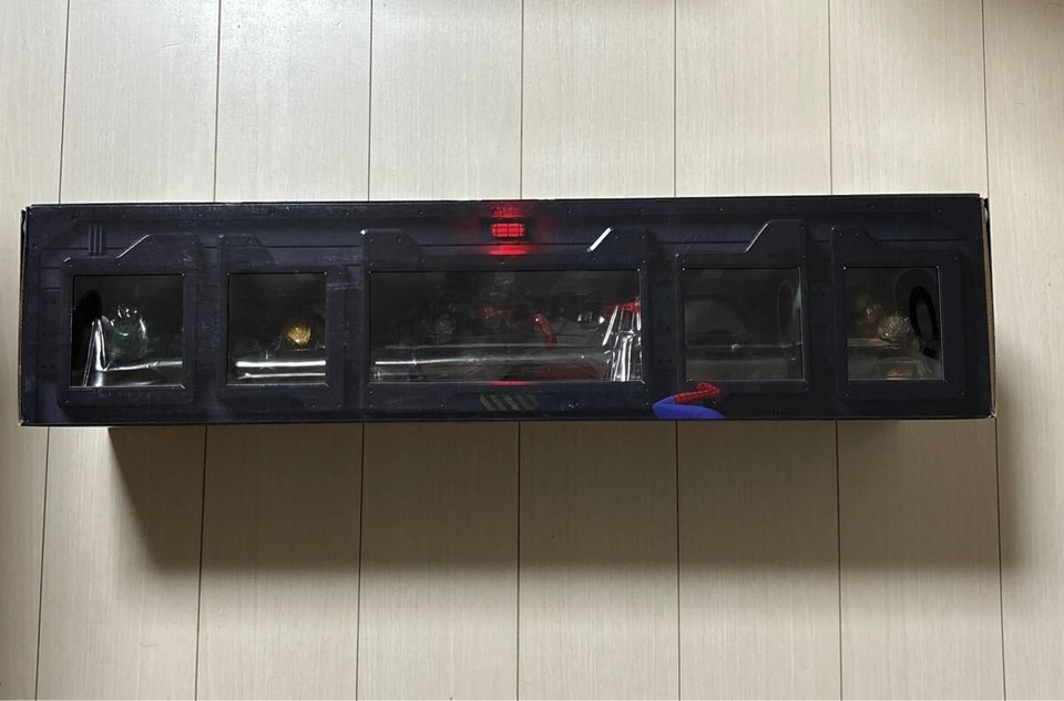 Harajuku Comic Con limited 400 sets in Japan Spider Man Raft Prison ...