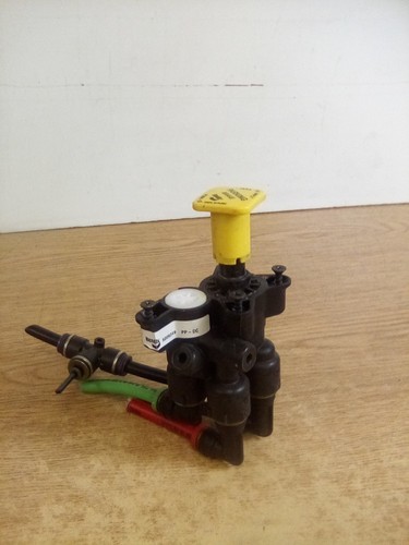 Bendix Parking Brake Valve 5009249 | eBay