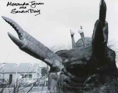 Doctor Who Autograph: ALEXANDRA TYNAN / SANDRA REID (The Macra Terror ...
