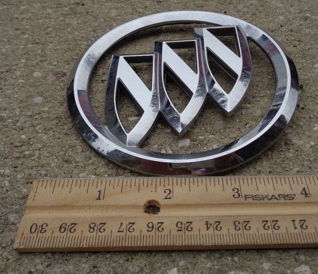 Buick trunk emblem badge decal logo rear chrome Lacrosse Lucerne OEM ...