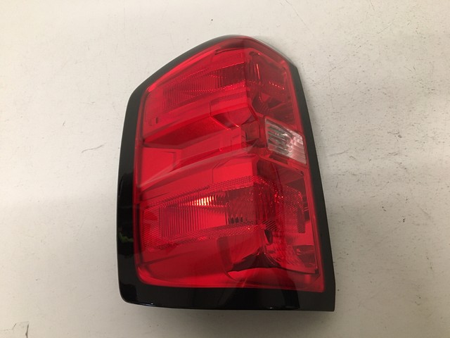2014 - 2018 Chevrolet Silverado 1500 GMC Tail Light Left Driver LH OEM ...