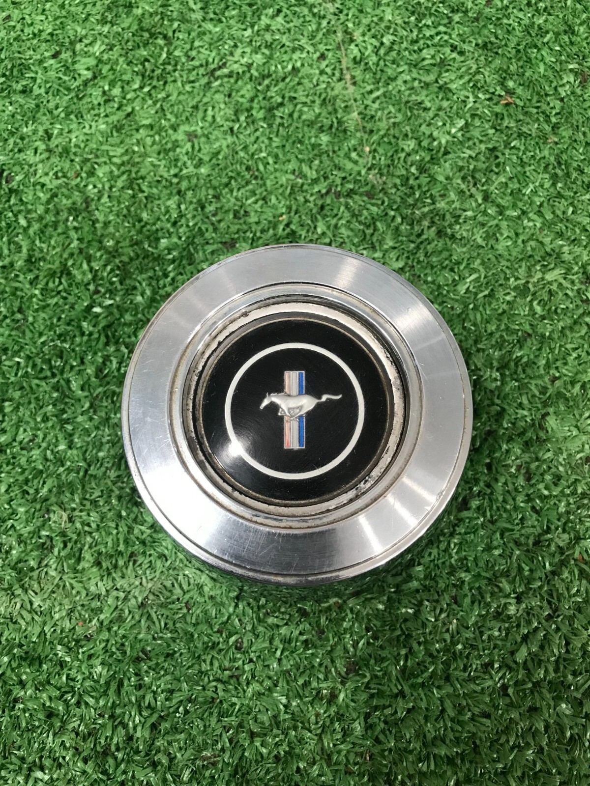 1965 1966 SHELBY Mustang Pony Steering Wheel Deluxe Horn Button ...