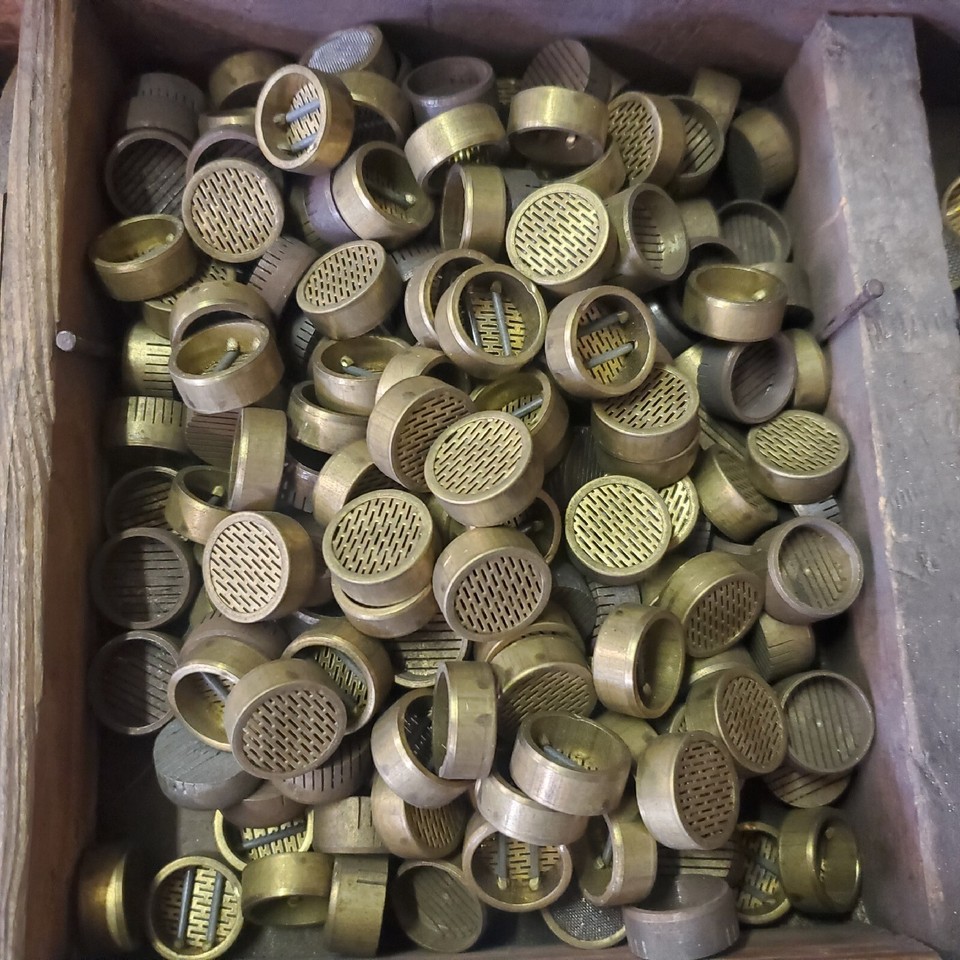 Large Lot of Core Vents 1", 3/4", 5/8" Slotted, Screen, Steel, Brass ...