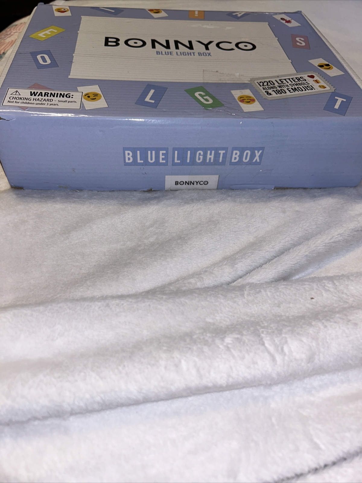 BONNYCO Blue Cinema LED Light Box - 220 Letters and 180 Emojis | eBay