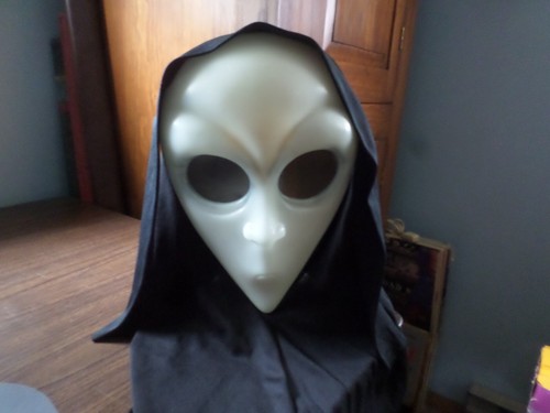 Ghost Face Alien Mask Scream Scary Halloween Costume Easter Unlimited ...