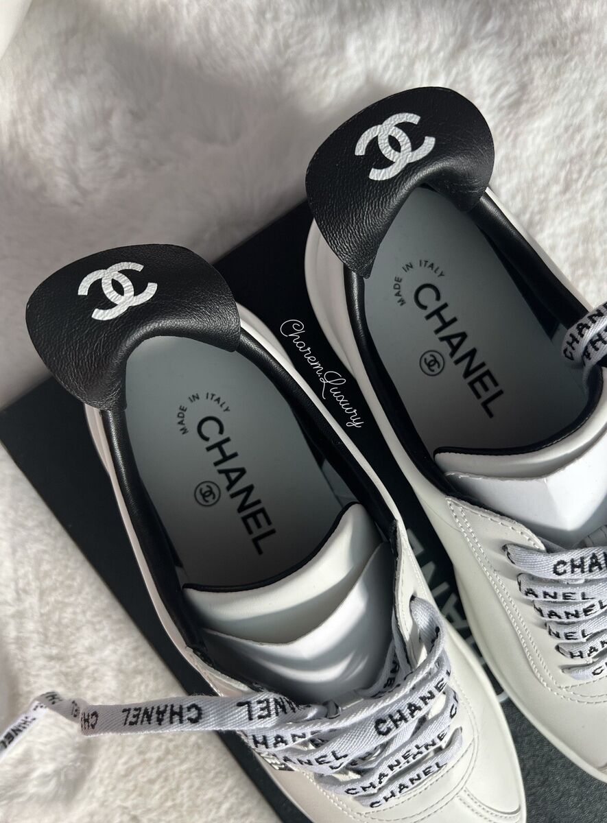 NEW! 🤍 CHANEL White Leather Lace Up Weekend Sneakers Size NEW! 🤍 CHANEL White Leather Lace Up Weekend Sneakers Size
