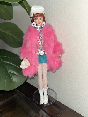 Groovy 60's Barbie Doll Collector Edition 2000 Mattel | eBay