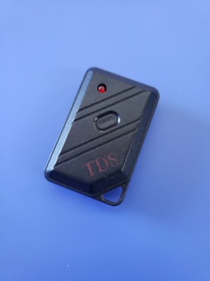 ROSTRA TDS 1 BUTTON REMOTE TRANSMITTER FOB FCC ID: JDRAPSBT MODEL ...