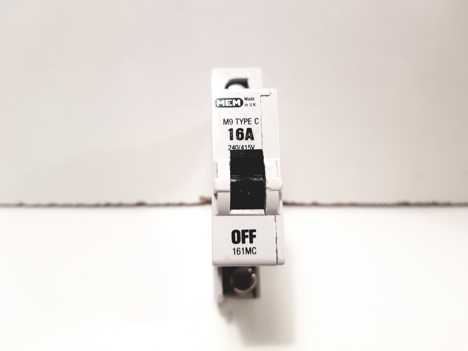 MEM MEMSHIELD 1 MCB CIRCUIT BREAKERS M9 6A 10A 16A 20A 32A TYPE 2, 3, 4 ...