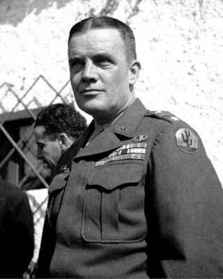 New World War II Photo: U.S. General Anthony Clement "Nuts" McAuliffe ...