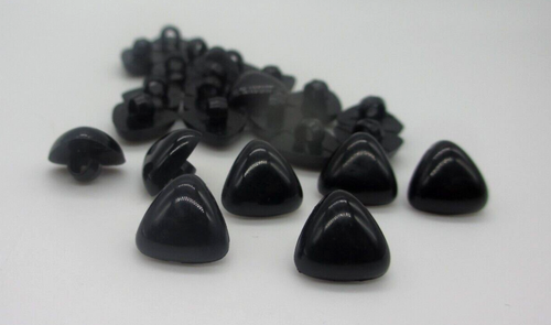 7/16" Small BLACK Plastic TRIANGLES Shank Back Buttons 24 Pieces | eBay