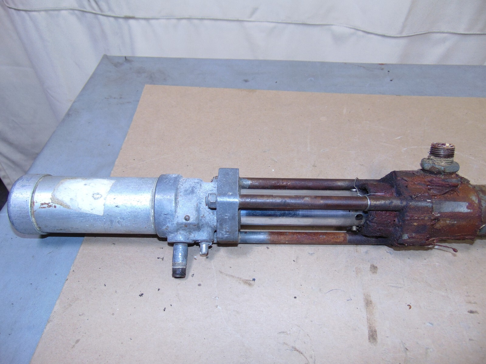 GRACO FAST FLO PNEUMATIC AIR OPERATED LOW PRESSURE PUMP - UNTESTED | eBay