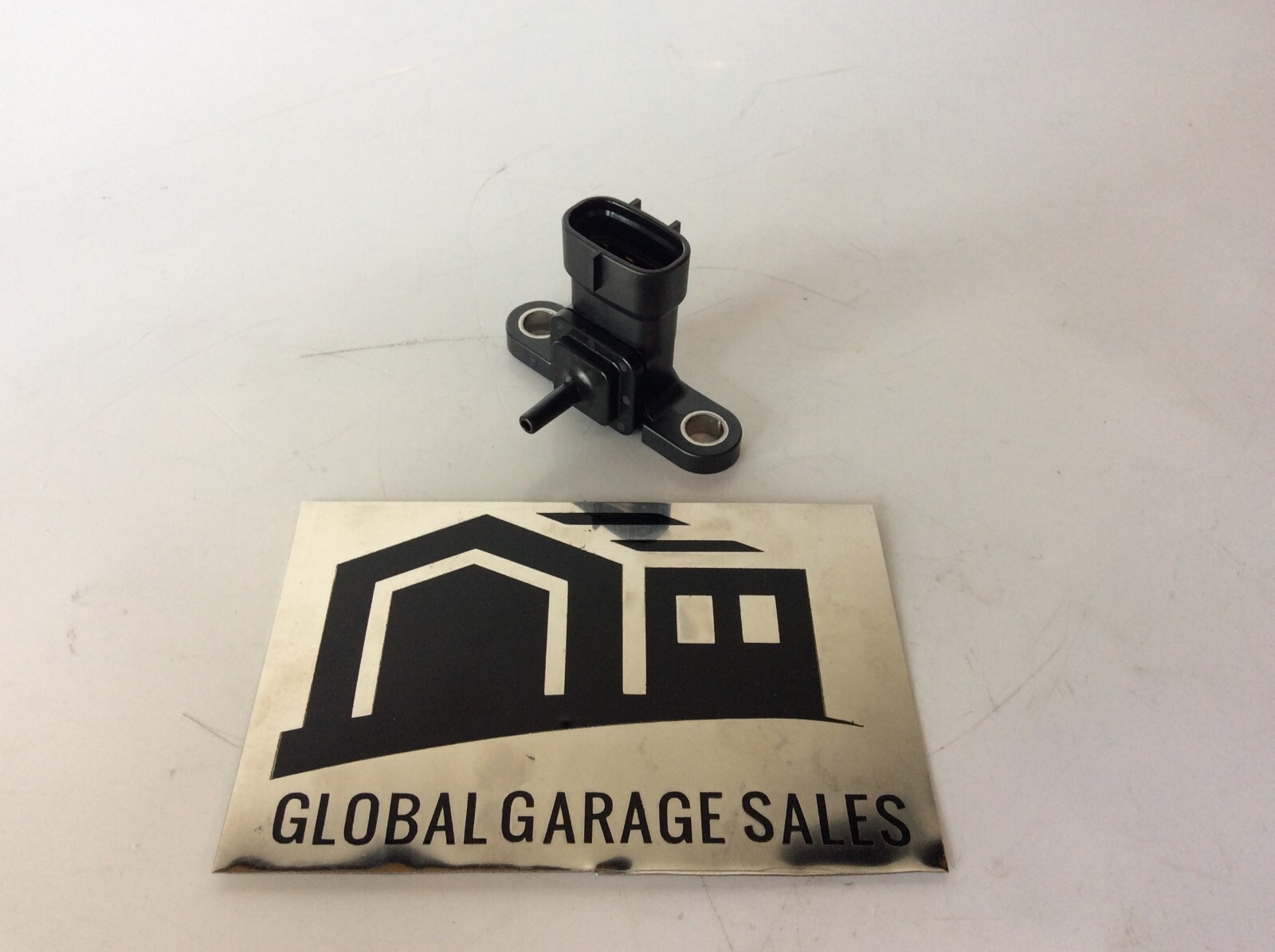 TOYOTA OEM 89421-71020 Turbo Pressure Sensor For Toyota Hilux KUN26R 3 ...