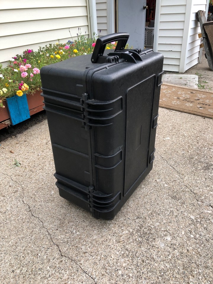 "Pelican" Style Hard Case with wheels and handle. | eBay