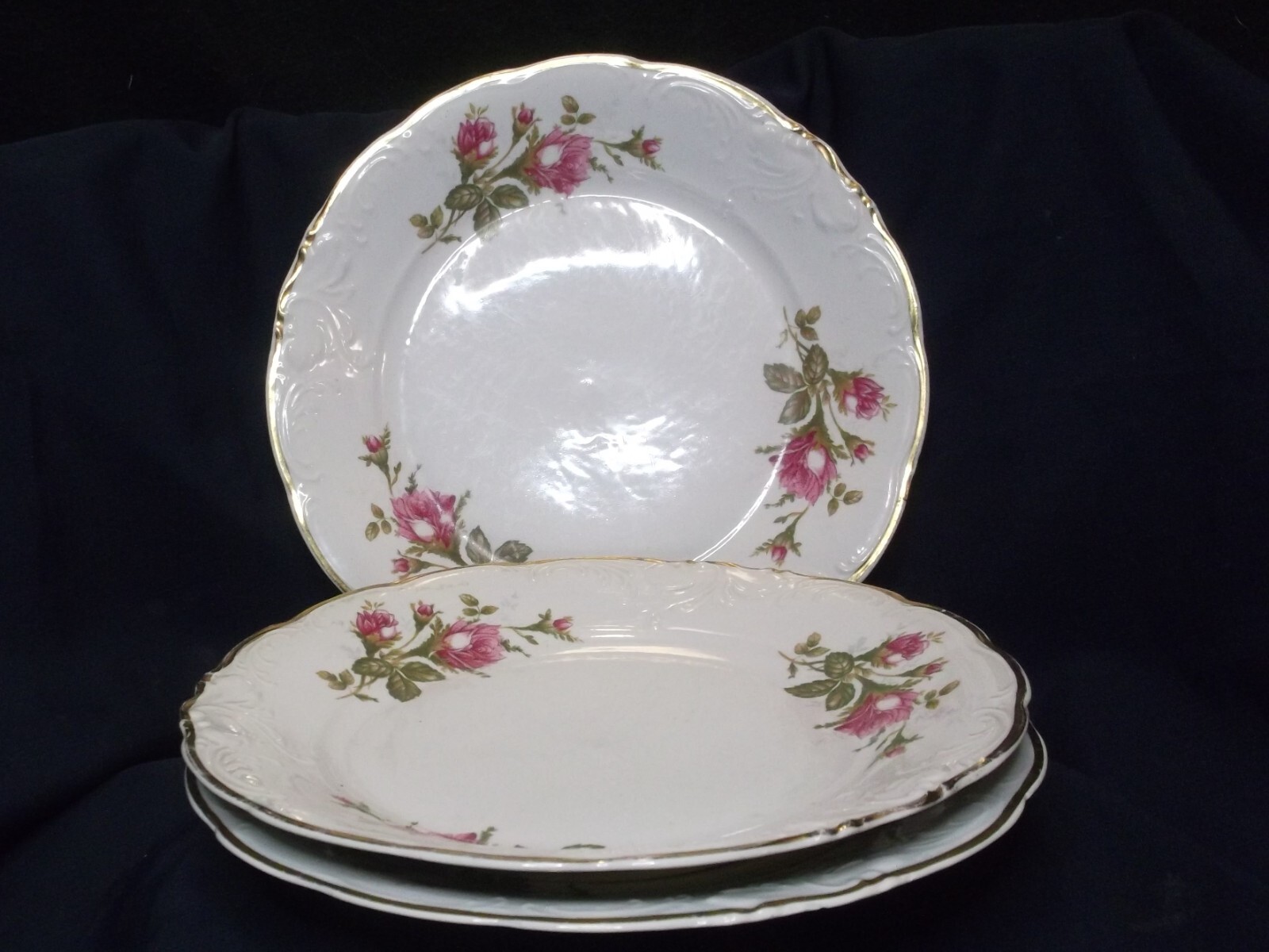 SET OF 7 VINTAGE WAWEL CHINA DINNERWARE, SCALLOPED EDGE, GOLD TRIM ...