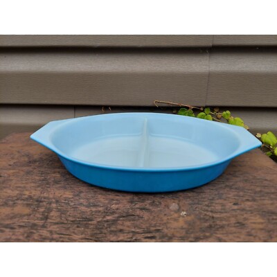 Vintage Pyrex Blue Divided 1 1/2 Quart Casserole Dish VGC No Lid | eBay