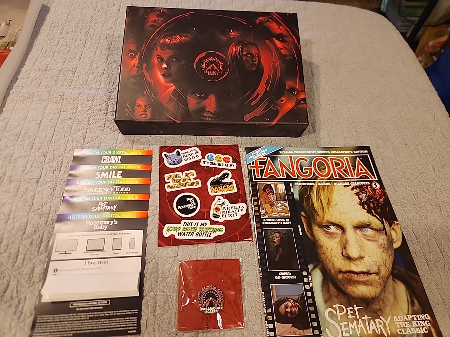 PARAMOUNT SCARES - Volume 1 Just Box, Digital Copies, Pin, Stickers ...