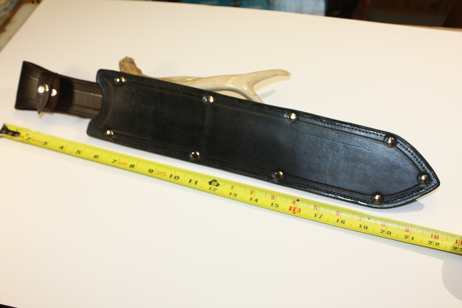 Custom Leather {compatible to BUSSE Gladius / UNIVERSAL style} knife ...