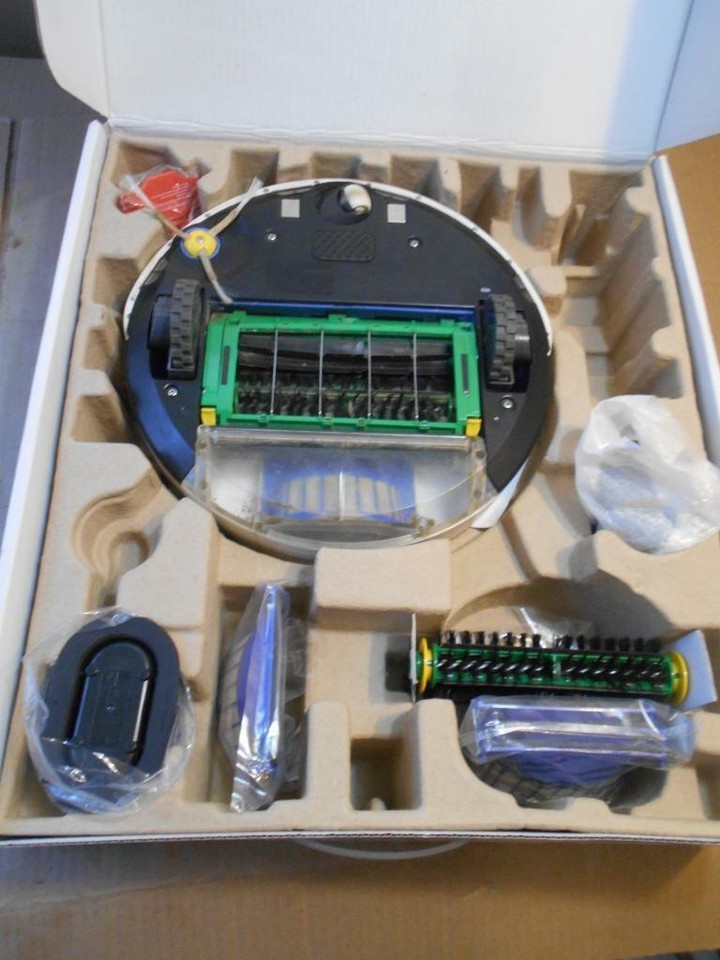 iRobot Roomba 536 W/ Assorted Attachments ~ | eBay