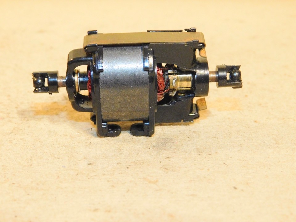 Athearn HO Early Blue Box Locomotive Motor without Flywheels RUNS WELL ...