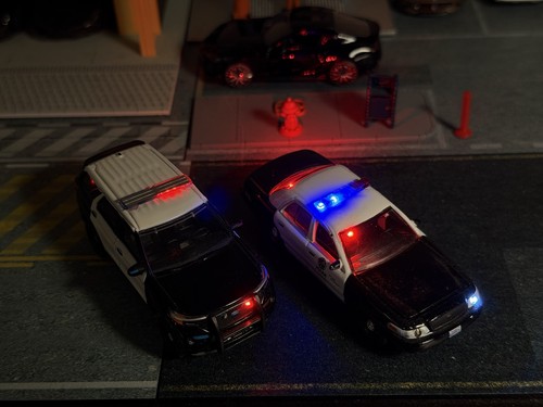 GREENLIGHT 1/64 Customized Police Car LAPD LED LIGHTS (Combo) Read ...