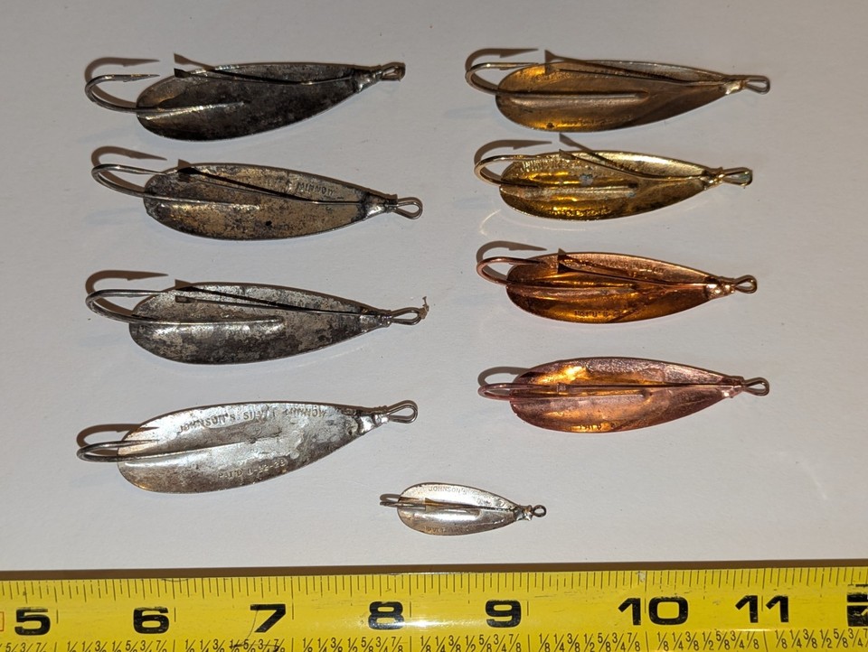 Lot of 9 Johnson's Silver Minnow Weedless Spoon Fishing Lures Bras Gold ...