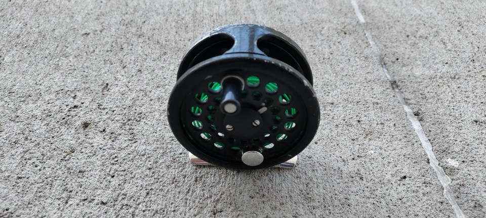 Argus Flight III HS560 Fly Fishing Reel, Black, 3"X3," PO! | eBay